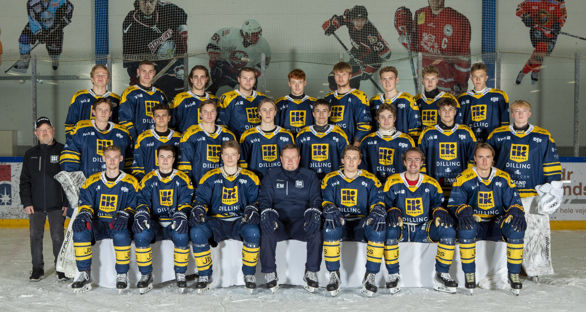 DIVISIONEN – HERNING ISHOCKEY KLUB
